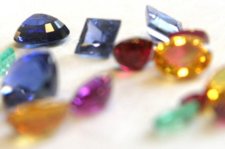 Pierres Précieuses : Guide complet - Le journal du Marié
