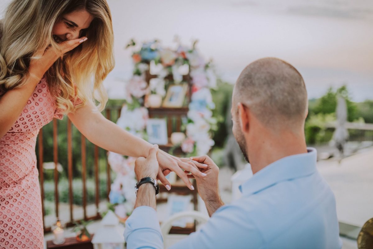 Fiançailles : Tout savoir - Le Journal du Marié